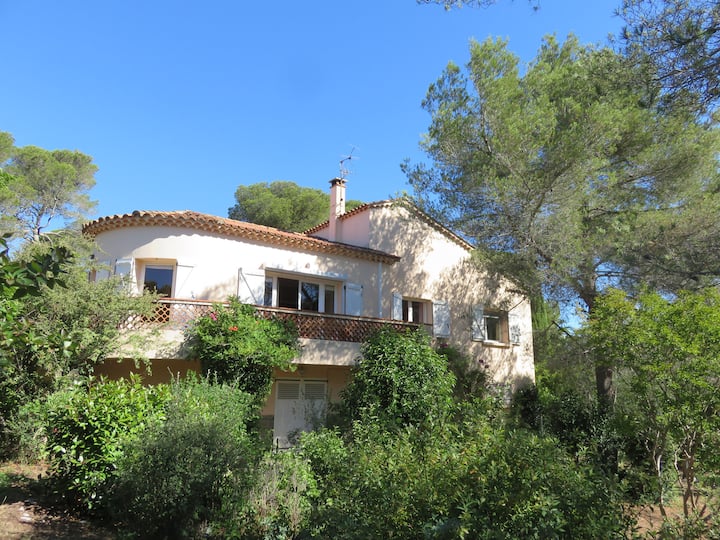 Appartement Tout Confort Dans Maison Avec Jardin - Saint-Raphaël