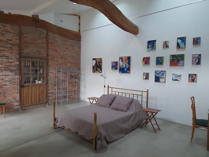 L'atelier Du Pas Etroit, Centre Ville Cluny - Cluny