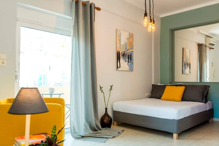 Luxury Apt - King Size Bed - Free Parking - Chania