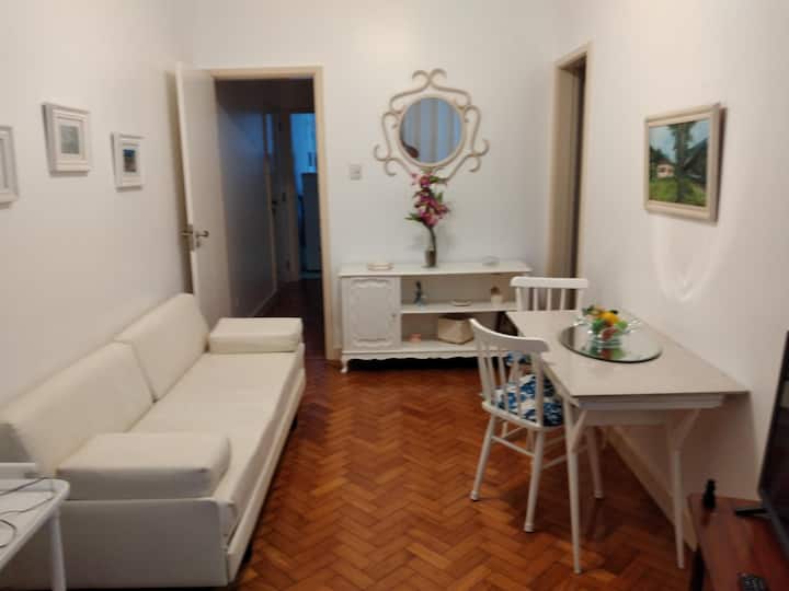 Apartamento Distante 50 Metros Da Praia Ipanema - Ipanema