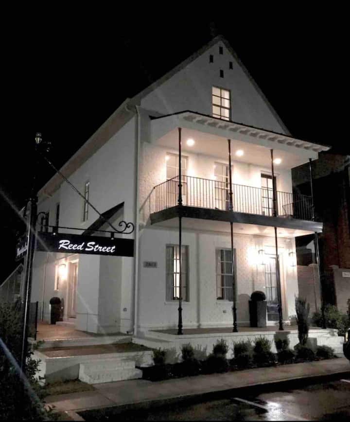 Elegant Contemporary ~ Oxford, Mississippi Getaway - 牛津