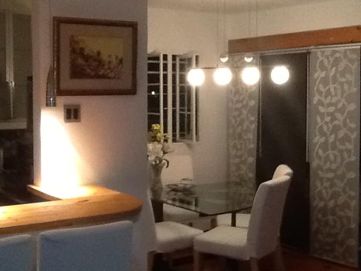 Townhouse With Amazing Natural Sunlight! - トリニダード・トバゴ