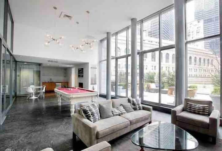 Bigger & Better Than A Hotel Room: Bbq Rooftop/gym - New York City