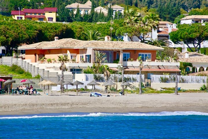 Villa Exclusiva En Marbella Primera Línea De Playa - La Cala de Mijas
