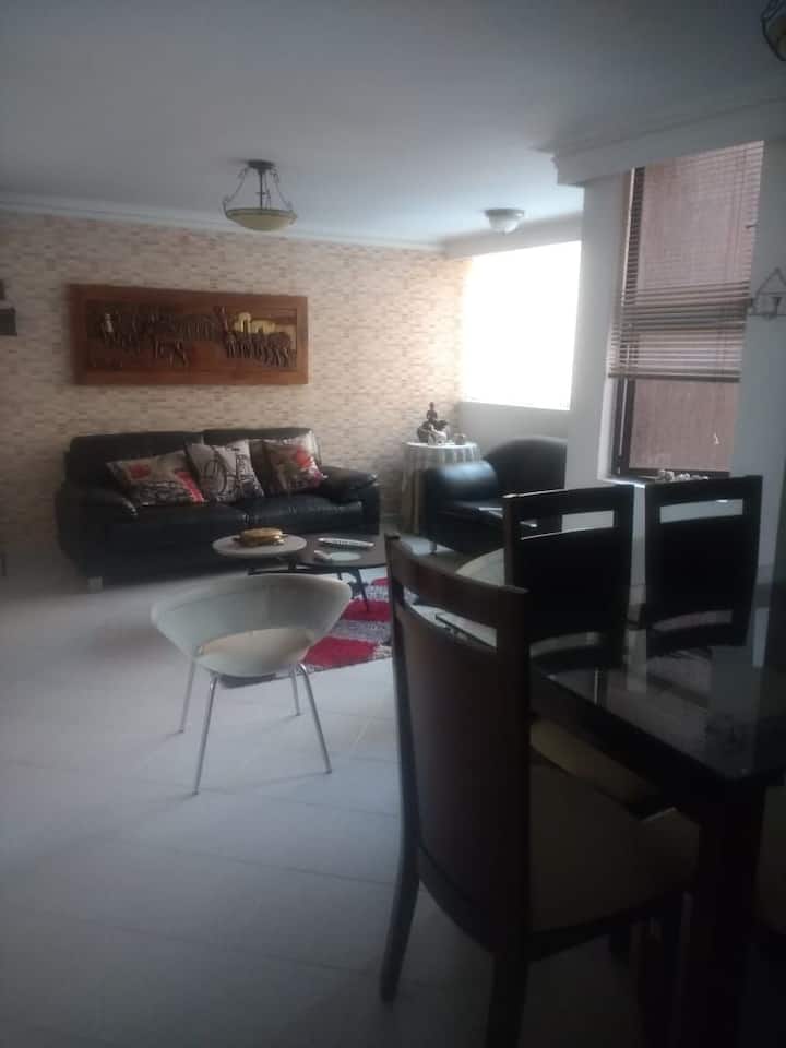 Agradable, Cómodas Habitaciones Y Sector Tranquilo - Envigado