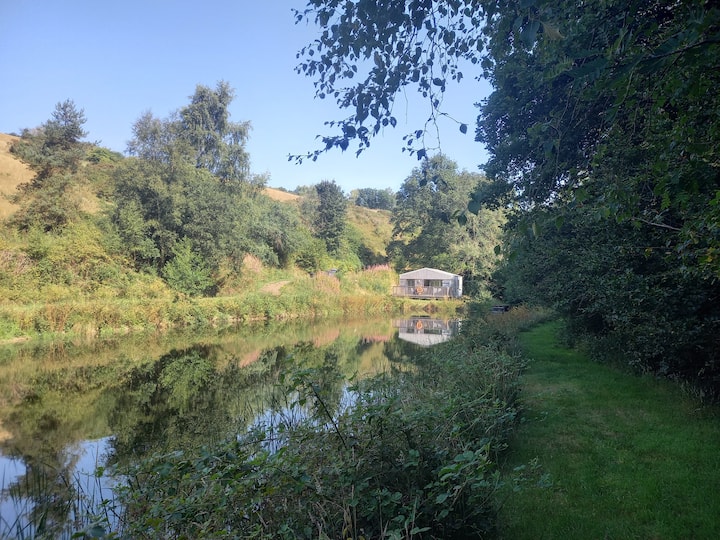 Utterly Private-nature Reserve-lake Views-hot Tub - Dulverton