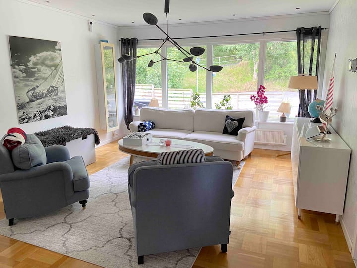 Trevligt Kedjehus  Med Pool - Göteborg