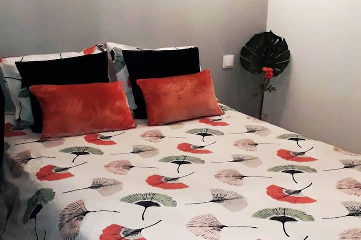 Feel At Home - Calm And Cozy Place In Lisbon.. - Lissabon