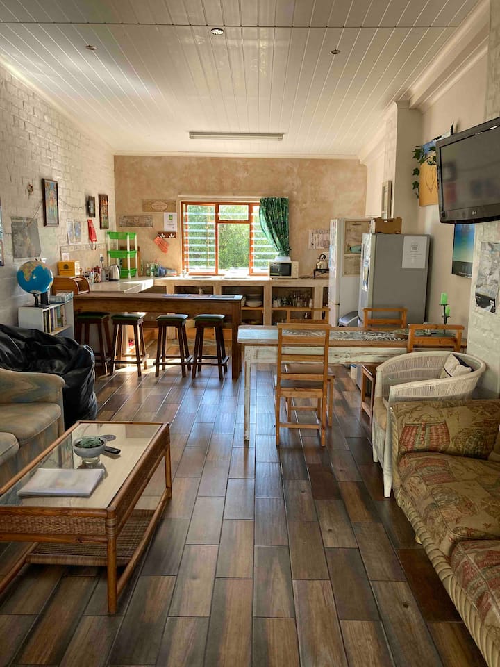 Dolphin  - Twin- En-suite Room With Wifi. - Witsand