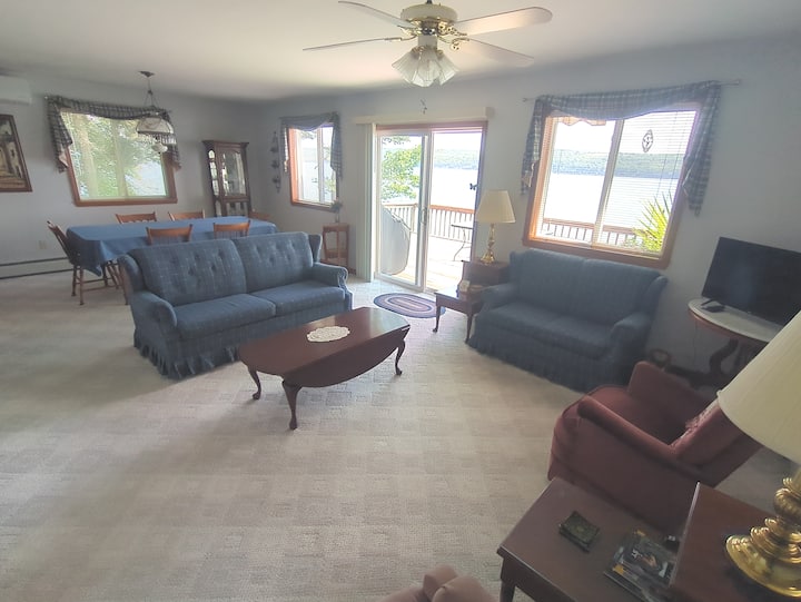 Fl Ii - Ithaca Cayuga Lake Front Home - Ithaca, NY