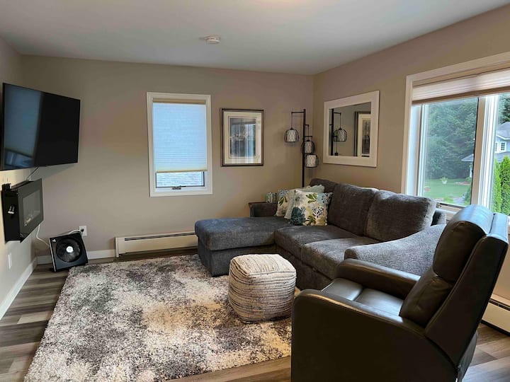 Glacier Grey-rain Forest Rentals - Juneau, AK