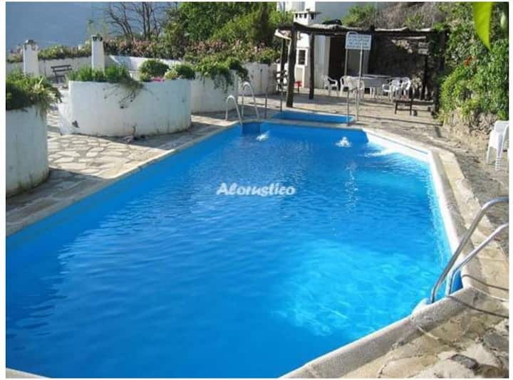 Apartamento Rural En Bubión, El Hotelito - Bubión