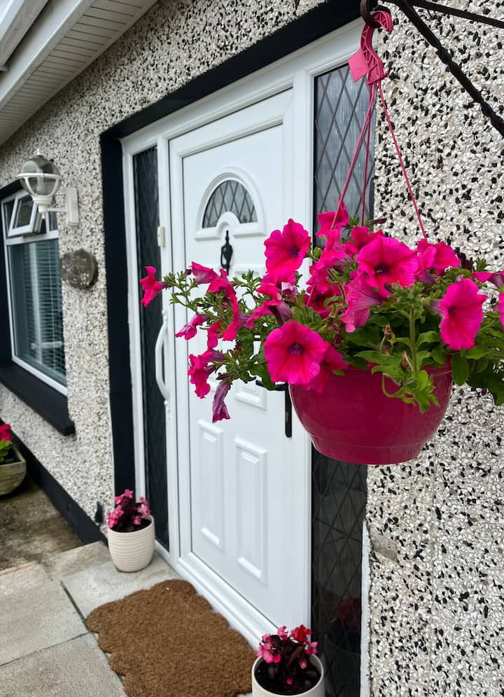 Ballyscullion House -3 Bed Home On The North Coast - Limavady