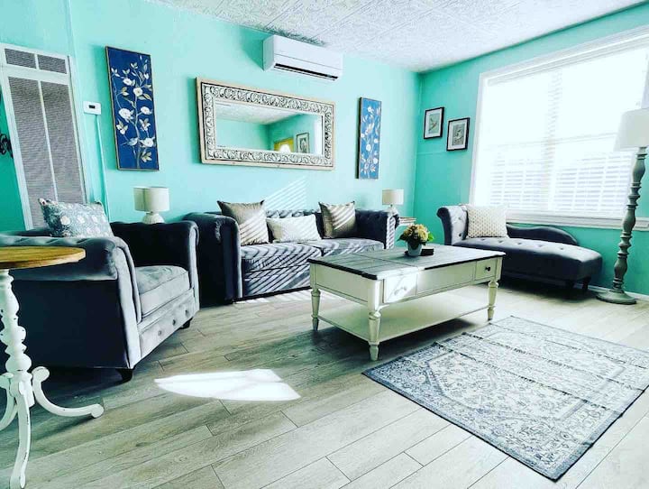 The Lana Del Rey, Near Old Town & Downtown Abq - Albuquerque, NM