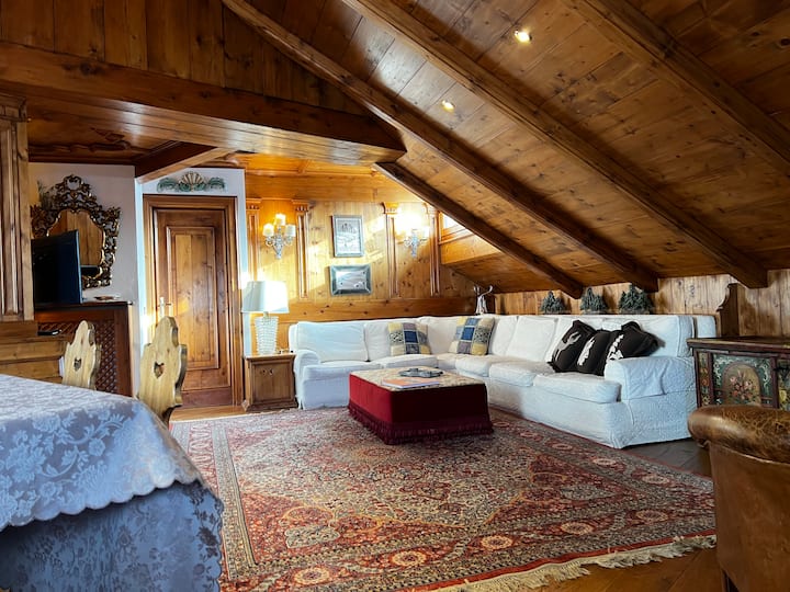 Cortina Central Luxury Apartment Facing Dolomites - Cortina d'Ampezzo