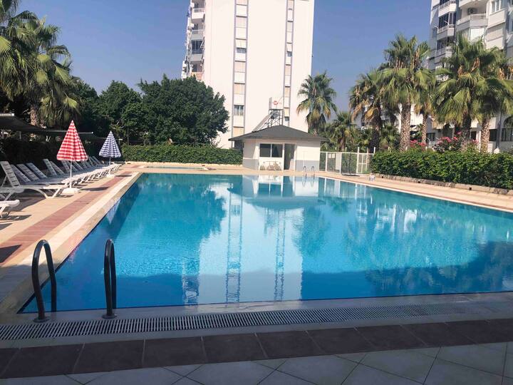 Dağ Esintili Ve Dağ Manzaralı Konut - Antalya