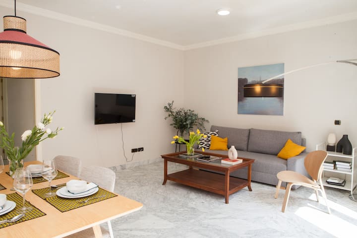 Elegante Apartamento Junto Plaza Nueva De Sevilla - Seville