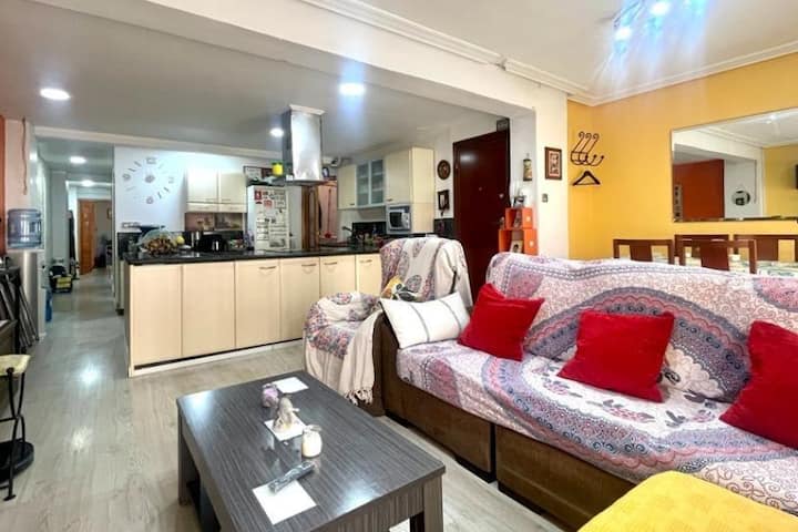 Habitación Acogedora Y Tranquila En Piso Céntrico - Aspe