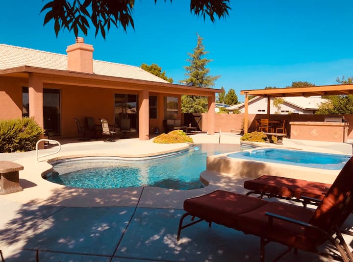 Family Retreat With Private Pool And Spa - Clarkdale, AZ