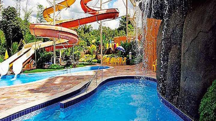 Piscinas 24 Hs Golden Dolphin C/geladeira E Fogão - Caldas Novas