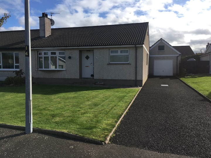 Portrush Gem - North Coast, The Open Golf - Castlerock
