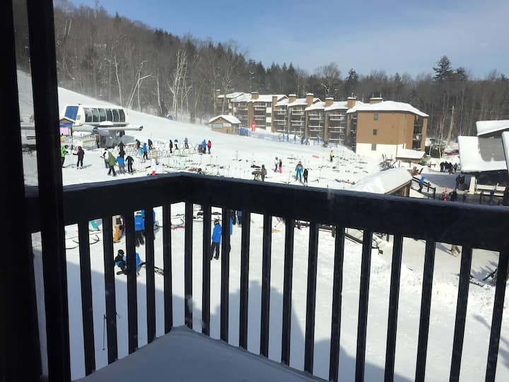 Slopeside Condo At The Base Of Okemo-steps To Lift - Ludlow, VT