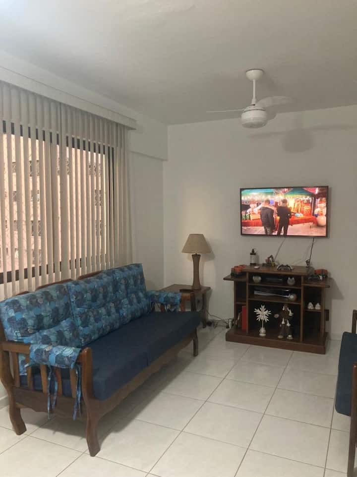 Apto Na Praia Da Enseada, Guaruja, A 500m Da Praia - Guarujá