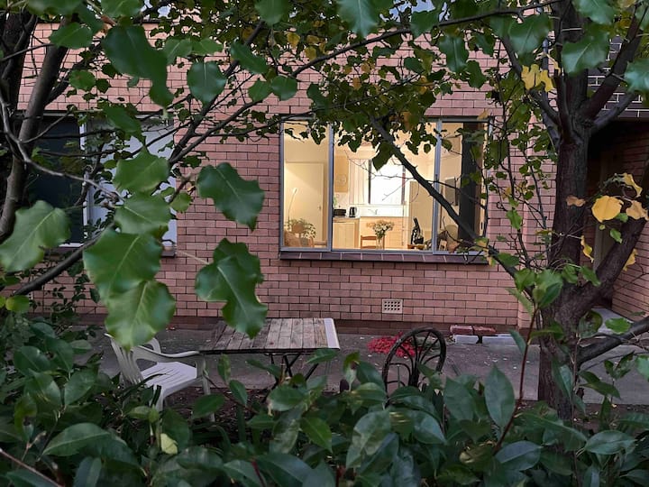 Cosy Ground Floor Close To Cafes And Shops - Belconnen