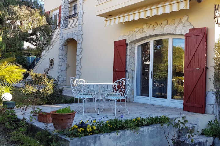 Agréable Rez De Villa Au Calme. - Saint-Laurent-du-Var