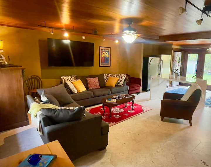 Saint Simons Island Cottage - St. Simons Island, GA