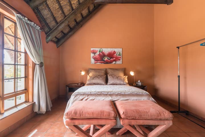 Chartwell Country Manor. Close To Lanseria Airport - Lanseria