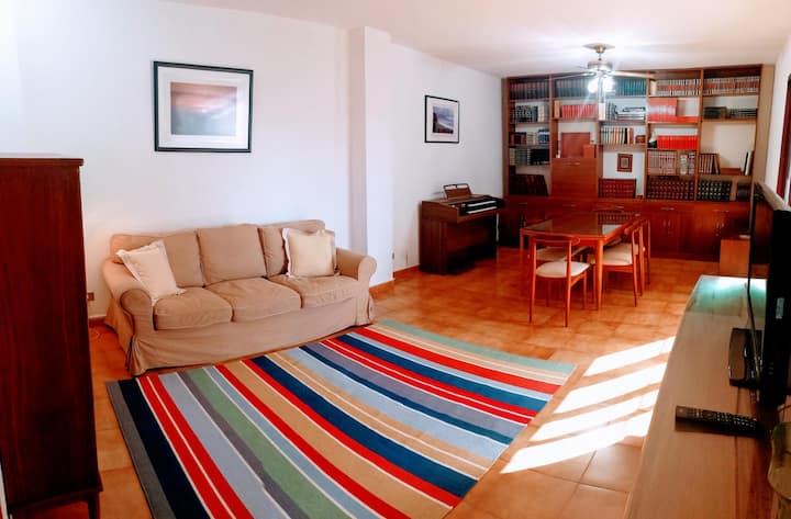 Charming 3 Bedroom Flat In The City Centre - Santa Cruz de Ténérife