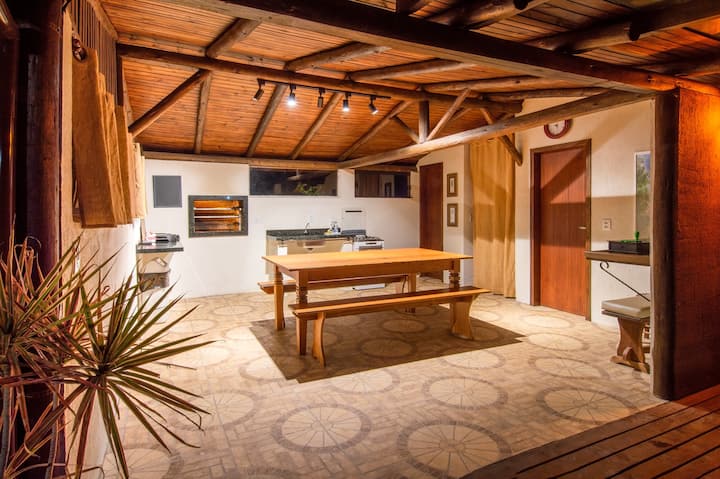 Beautiful Hostel On Rosa's Beach. Near The Lagoon, Market And The Best Parties! - Imbituba