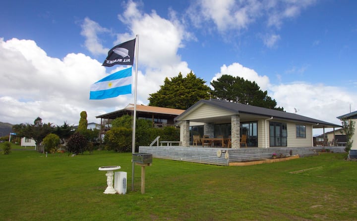 At Macka's - Whitianga