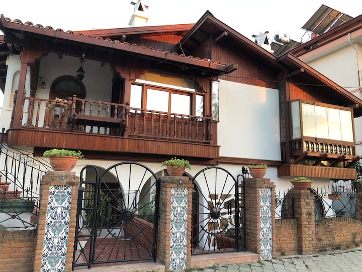 30 Seconds From The Beach With Beautiful Garden - Çalış Beach