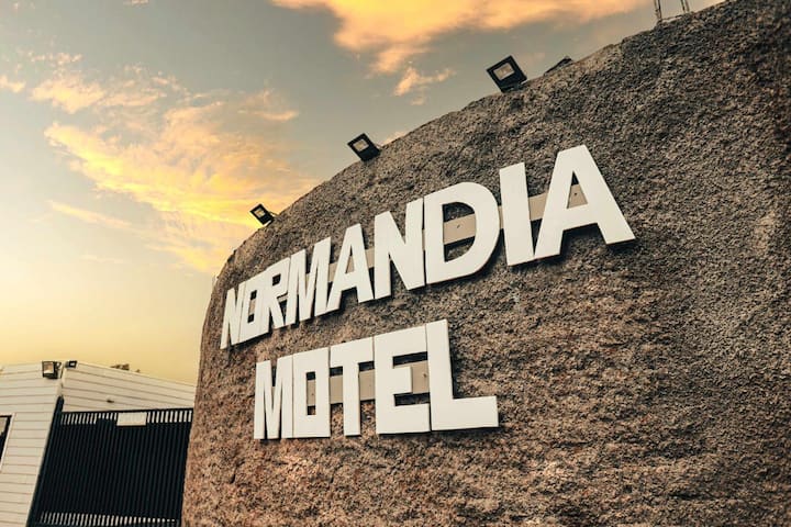 Motel Normandía : Privacidad Y Seguridad. - Temuco