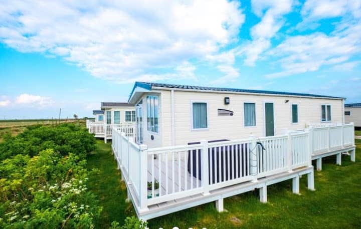 Finesseluxuryholidays - Camber Sands