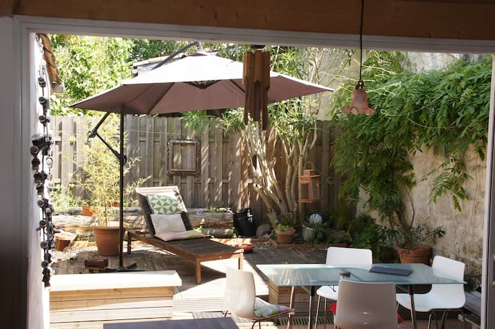 Echoppe Bordelaise Et Son Petit Jardin - Bordeaux