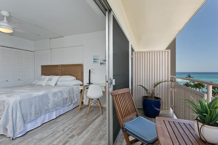 Ocean View, Steps To Beach, Waikiki Penthouse-b - Honolulu