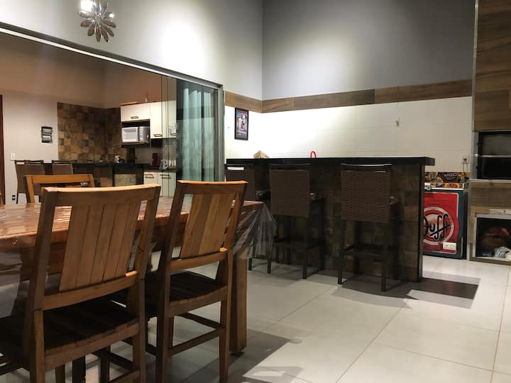 ***Casa Temporada Madu...perto Dos Parques🎡🏖🏊🏼‍♂️🦕*** - Olímpia