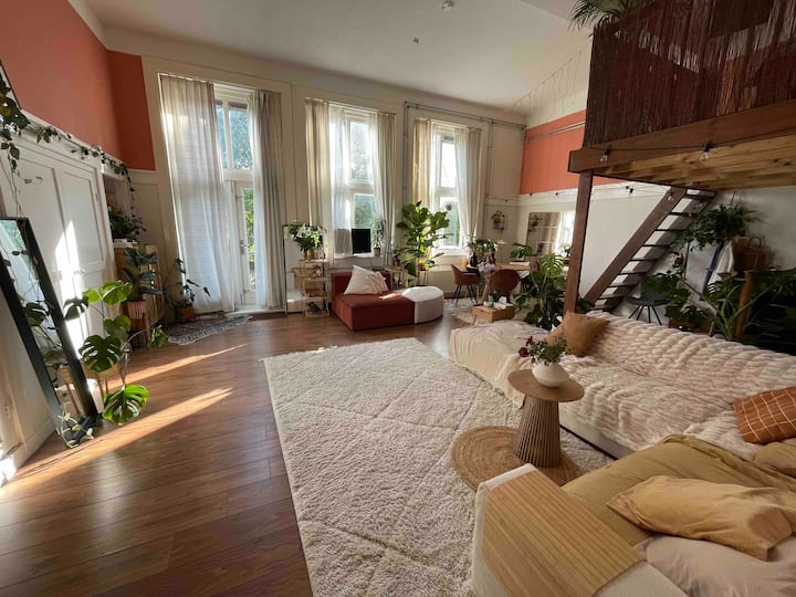 Romantic Loft With Balcony - Groningen