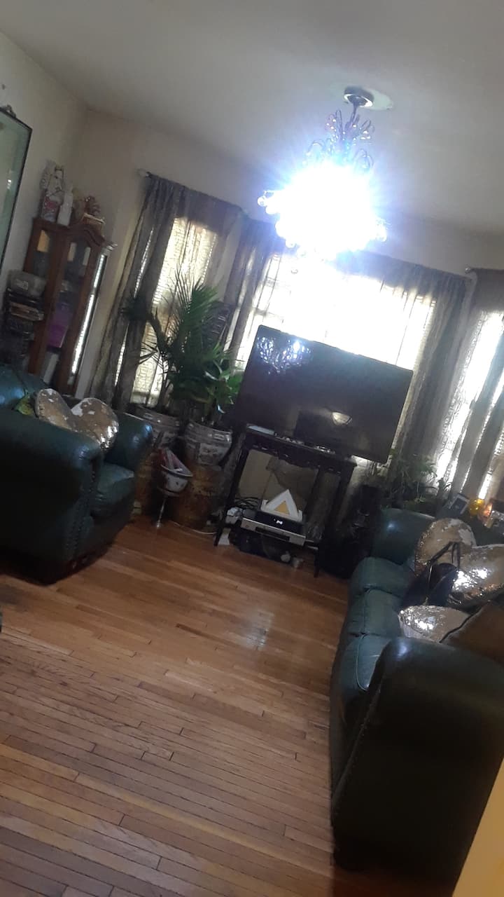 Comfort Inn In My 2nd Bedroom. - Boston, MA