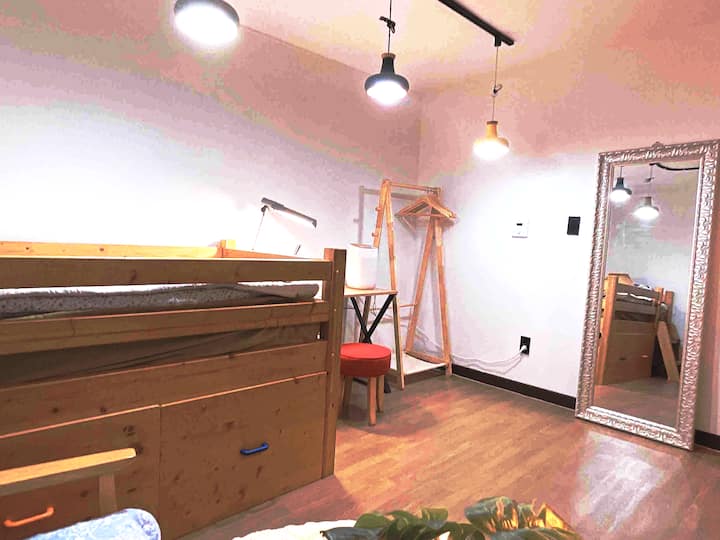 1,2층 전체 사용,상왕십리역,Entire House, Near Hanyang Univ. - Seúl