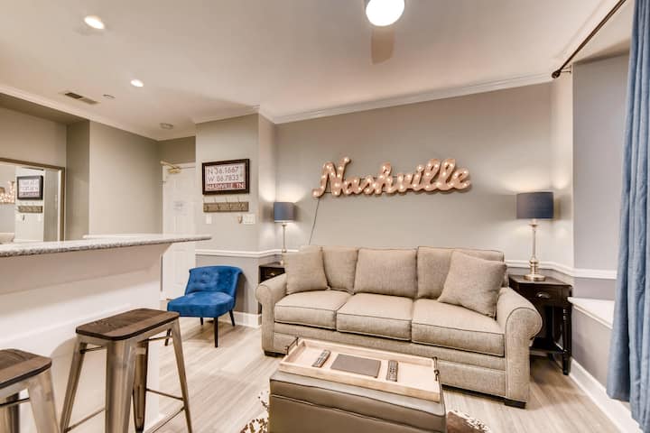 Heartofdtownnashville|walk To It All | Pinnacle! - Nashville