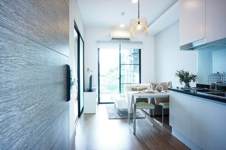 New! Apartment In The Central Of Nimman Road - Chiang Mai