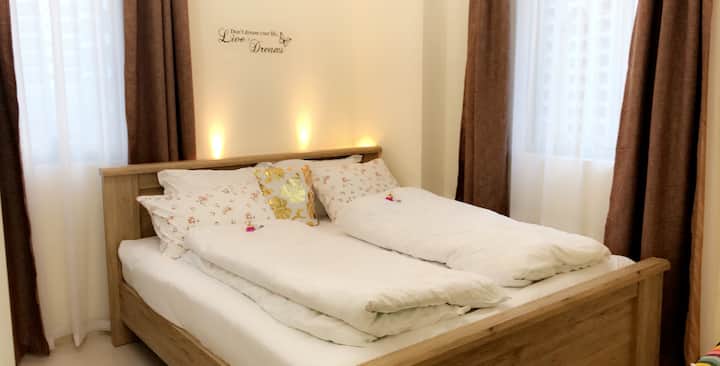 Amazing Apartment - Best Location In Dubai - United Arab Emirates