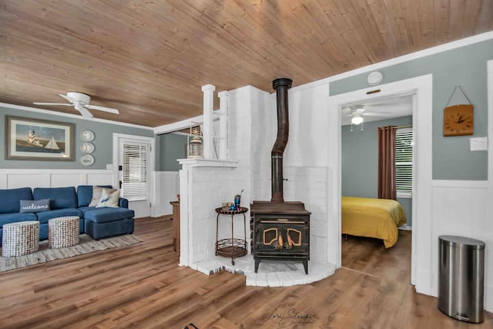 Beachglass -Golf Cart Family Friendly Kids & Pets - Michigan