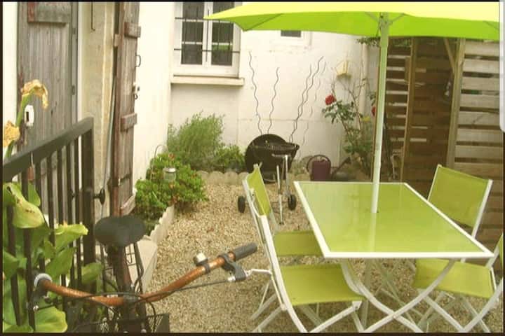 Belle Maison Charentaise à 20 Min Des Plages - Saujon