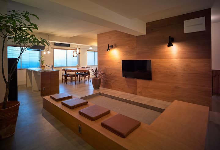 1min Walk To Station&tsutenkaku / 3min To Namba - Japan