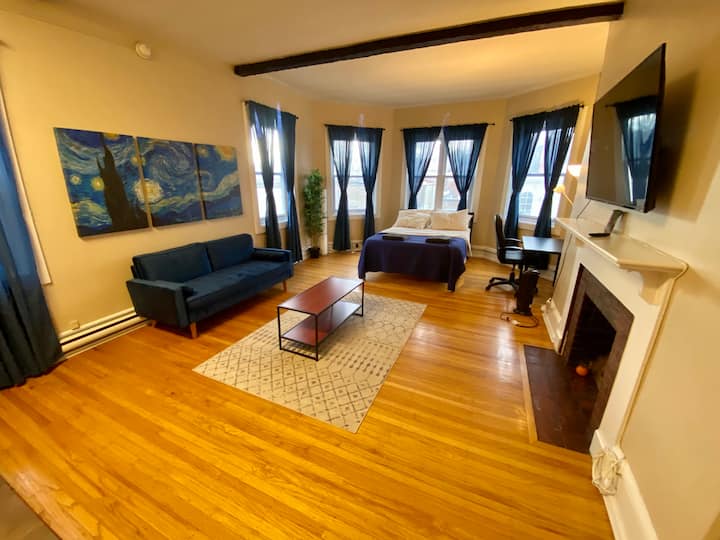 ✪ Urban Retreat ✪Bright Studio✪ Rittenhouse Square - Hawthorne - Philadelphia